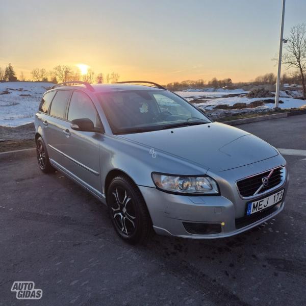 Pelēks Volvo V50 2009 Šauļi, ar dzinēja tilpumu 1.60 L un nobraukumu 278 tūkst. km par 2150 €, foto 8 vietnē AUTOMOTO.COM.LV