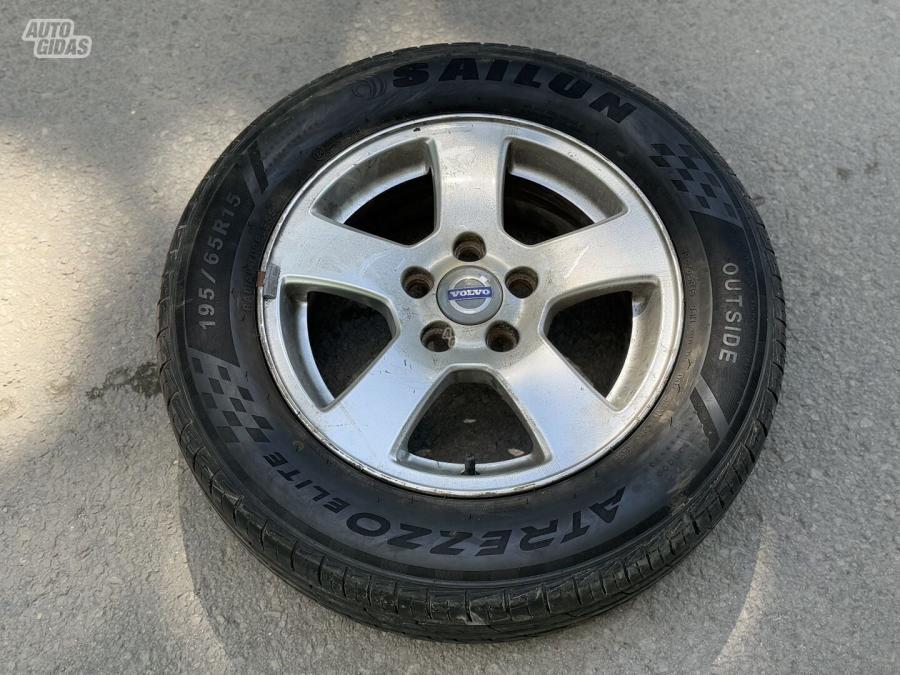 Pelēks Volvo V50 2009 Kauņa, ar dzinēja tilpumu 1.60 L un nobraukumu 346 tūkst. km par 2250 €, foto 7 vietnē AUTOMOTO.COM.LV