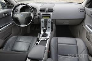 Pelēks Volvo V50 2009 Rīga, ar dzinēja tilpumu 2.40 L un nobraukumu 284 tūkst. km par 3990 €, foto 7 vietnē AUTOMOTO.COM.LV