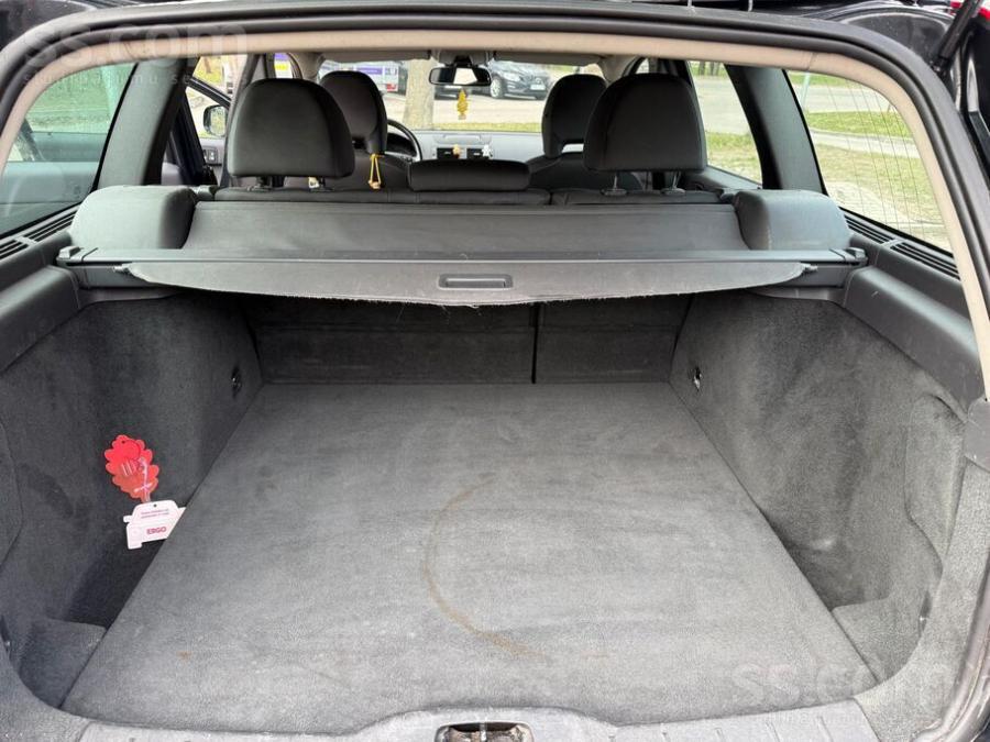 Pelēks Volvo V50 2009 Rīga, ar dzinēja tilpumu 1.60 L un nobraukumu 258 tūkst. km par 1300 €, foto 11 vietnē AUTOMOTO.COM.LV