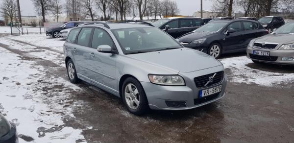 Pelēks Volvo V50 2009 Rīga, ar dzinēja tilpumu 1.60 L un nobraukumu 253 tūkst. km par 3100 €, foto 6 vietnē AUTOMOTO.COM.LV