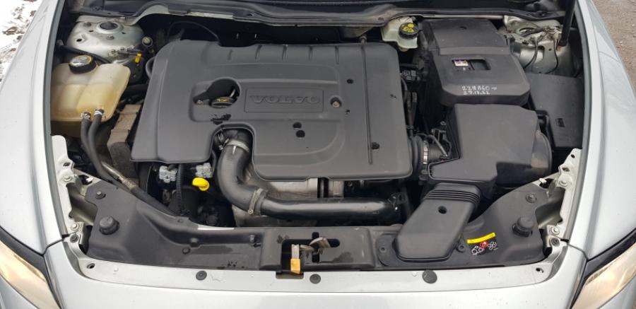 Pelēks Volvo V50 2009 Rīga, ar dzinēja tilpumu 1.60 L un nobraukumu 253 tūkst. km par 3100 €, foto 10 vietnē AUTOMOTO.COM.LV