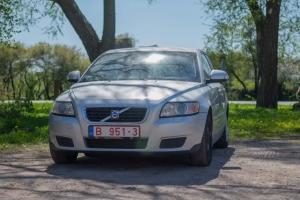 Серый Вольво В50 2009 в Гробиня, объемом двигателя 1.60 л и пробегом 288 тыс. км за 3450 €, фото  на AUTOMOTO.COM.LV