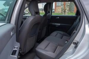 Grey Volvo V50 2009 in Grobiņa, with an engine capacity of 2.00 L and mileage of 311 thousand km for 2750 €, photo 16 on AUTOMOTO.COM.LV