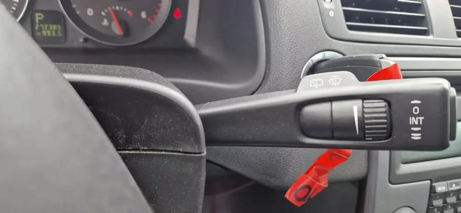 Pelēks Volvo V50 2009 Daugavpils, ar dzinēja tilpumu 2.00 L un nobraukumu 272 tūkst. km par 3750 €, foto 15 vietnē AUTOMOTO.COM.LV
