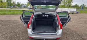 Pelēks Volvo V50 2009 Daugavpils, ar dzinēja tilpumu 2.00 L un nobraukumu 272 tūkst. km par 3750 €, foto 23 vietnē AUTOMOTO.COM.LV