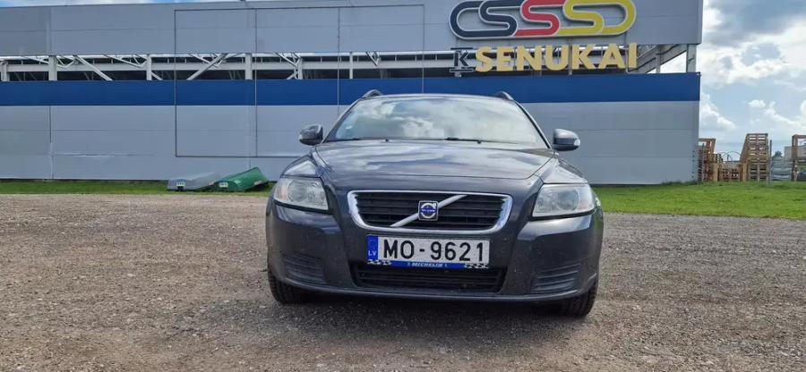 Grey Volvo V50 2009 in Daugavpils, with an engine capacity of 1.60 L and mileage of 278 thousand km for 2350 €, photo 9 on AUTOMOTO.COM.LV