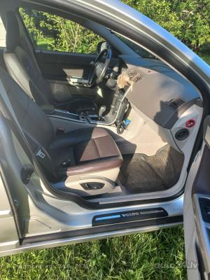 Pelēks Volvo V50 2009 Veru, ar dzinēja tilpumu 2.00 L un nobraukumu 343 tūkst. km par 2700 €, foto 7 vietnē AUTOMOTO.COM.LV