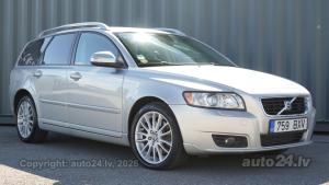 Grey Volvo V50 2009 in Tartu, with an engine capacity of 2.00 L and mileage of 343 thousand km for 3899 €, photo 4 on AUTOMOTO.COM.LV
