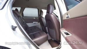 Grey Volvo V50 2009 in Tartu, with an engine capacity of 2.00 L and mileage of 343 thousand km for 3899 €, photo 9 on AUTOMOTO.COM.LV