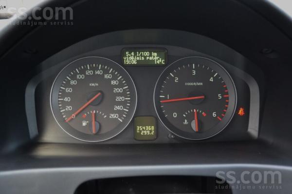 Pelēks Volvo V50 2009 Jelgava, ar dzinēja tilpumu 1.60 L un nobraukumu 354 tūkst. km par 3550 €, foto 7 vietnē AUTOMOTO.COM.LV