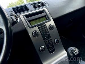 Grey Volvo V50 2009 in Jelgava, with an engine capacity of 1.60 L and mileage of 0 thousand km for 1650 €, photo 18 on AUTOMOTO.COM.LV