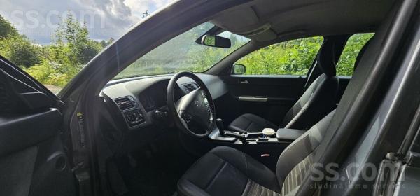 Pelēks Volvo V50 2009 Kuldīga, ar dzinēja tilpumu 1.60 L un nobraukumu 355 tūkst. km par 2700 €, foto 8 vietnē AUTOMOTO.COM.LV
