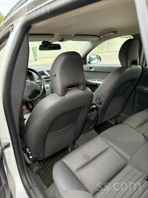 Grey Volvo V50 2009 in Riga, with an engine capacity of 1.60 L and mileage of 288 thousand km for 1900 €, photo 13 on AUTOMOTO.COM.LV