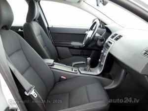 Pelēks Volvo V50 2009 Tallina, ar dzinēja tilpumu 1.60 L un nobraukumu 379 tūkst. km par 1599 €, foto 7 vietnē AUTOMOTO.COM.LV