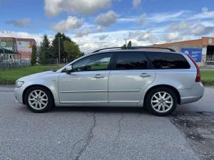 Pelēks Volvo V50 2009 Klaipėda, ar dzinēja tilpumu 1.56 L un nobraukumu 245 tūkst. km par 1900 €, foto 7 vietnē AUTOMOTO.COM.LV