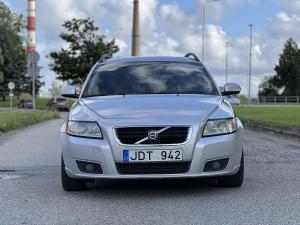 Pelēks Volvo V50 2009 Klaipėda, ar dzinēja tilpumu 1.56 L un nobraukumu 245 tūkst. km par 1900 €, foto 9 vietnē AUTOMOTO.COM.LV