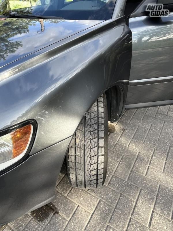 Grey Volvo V50 2009 in Kaunas, with an engine capacity of 1.60 L and mileage of 262 thousand km for 3500 €, photo 8 on AUTOMOTO.COM.LV