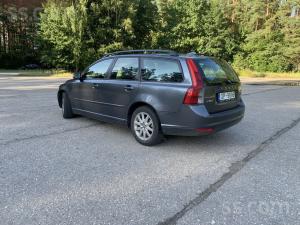 Grey Volvo V50 2009 in Jurmala, with an engine capacity of 2.00 L and mileage of 308 thousand km for 2800 €, photo 7 on AUTOMOTO.COM.LV
