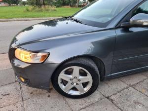 Grey Volvo V50 2009 in Klaipeda, with an engine capacity of 2.00 L and mileage of 305 thousand km for 2350 €, photo 39 on AUTOMOTO.COM.LV