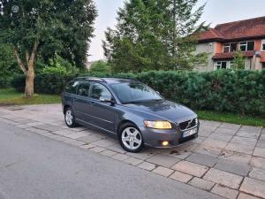 Grey Volvo V50 2009 in Klaipeda, with an engine capacity of 2.00 L and mileage of 305 thousand km for 2350 €, photo 44 on AUTOMOTO.COM.LV