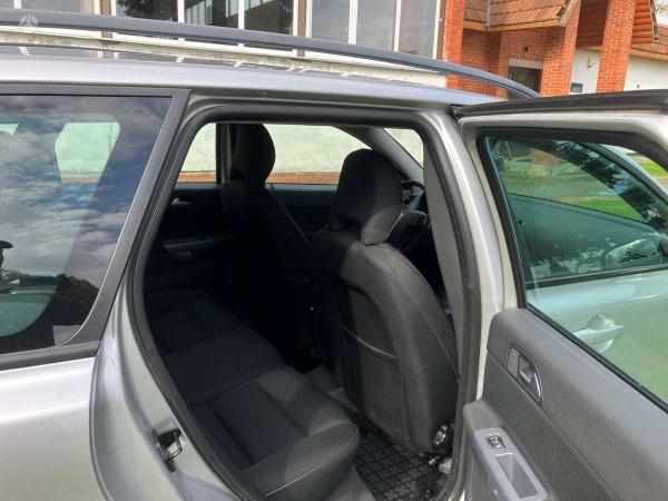 Grey Volvo V50 2009 in Marijampole, with an engine capacity of 2.00 L and mileage of 364 thousand km for 2100 €, photo 8 on AUTOMOTO.COM.LV