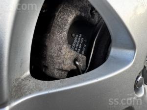 Grey Volvo V50 2009 in Riga, with an engine capacity of 2.00 L and mileage of 346 thousand km for 1950 €, photo 14 on AUTOMOTO.COM.LV