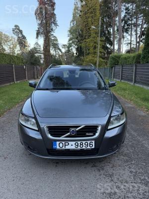 Pelēks Volvo V50 2009 Jūrmala, ar dzinēja tilpumu 2.00 L un nobraukumu 310 tūkst. km par 2300 €, foto 6 vietnē AUTOMOTO.COM.LV