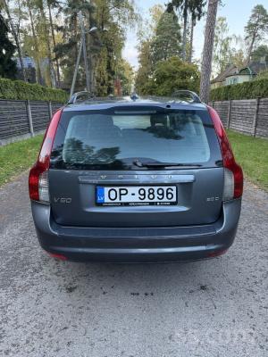 Pelēks Volvo V50 2009 Jūrmala, ar dzinēja tilpumu 2.00 L un nobraukumu 310 tūkst. km par 2300 €, foto 7 vietnē AUTOMOTO.COM.LV