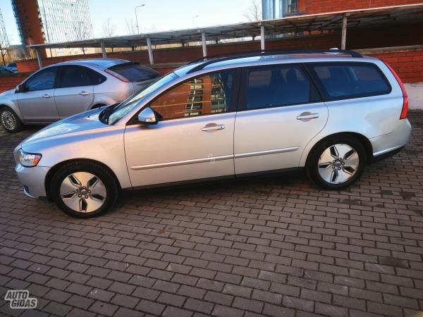 Pelēks Volvo V50 2010 Klaipėda, ar dzinēja tilpumu 1.60 L un nobraukumu 209 tūkst. km par 3390 €, foto 7 vietnē AUTOMOTO.COM.LV
