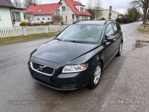 Grey Volvo V50 2010 in Tallinn, with an engine capacity of 1.60 L and mileage of 259 thousand km for 3990 €, photo  on AUTOMOTO.COM.LV