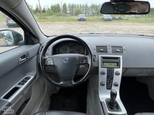 Серый Вольво В50 2010 в Кедайняй, объемом двигателя 1.60 л и пробегом 263 тыс. км за 2999 €, фото 16 на AUTOMOTO.COM.LV