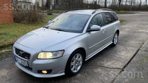 Pelēks Volvo V50 2010 Talsi, ar dzinēja tilpumu 2.00 L un nobraukumu 0 tūkst. km par 2999 €, foto 7 vietnē AUTOMOTO.COM.LV