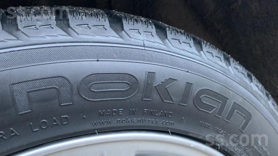 Pelēks Volvo V50 2010 Talsi, ar dzinēja tilpumu 2.00 L un nobraukumu 0 tūkst. km par 2999 €, foto 19 vietnē AUTOMOTO.COM.LV