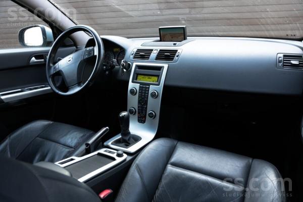 Pelēks Volvo V50 2010 Rīga, ar dzinēja tilpumu 1.60 L un nobraukumu 279 tūkst. km par 4690 €, foto 8 vietnē AUTOMOTO.COM.LV