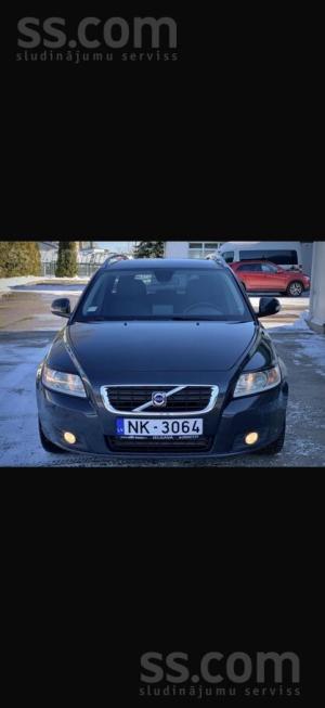 Pelēks Volvo V50 2010 Rīga, ar dzinēja tilpumu 1.60 L un nobraukumu 358 tūkst. km par 2900 €, foto 3 vietnē AUTOMOTO.COM.LV