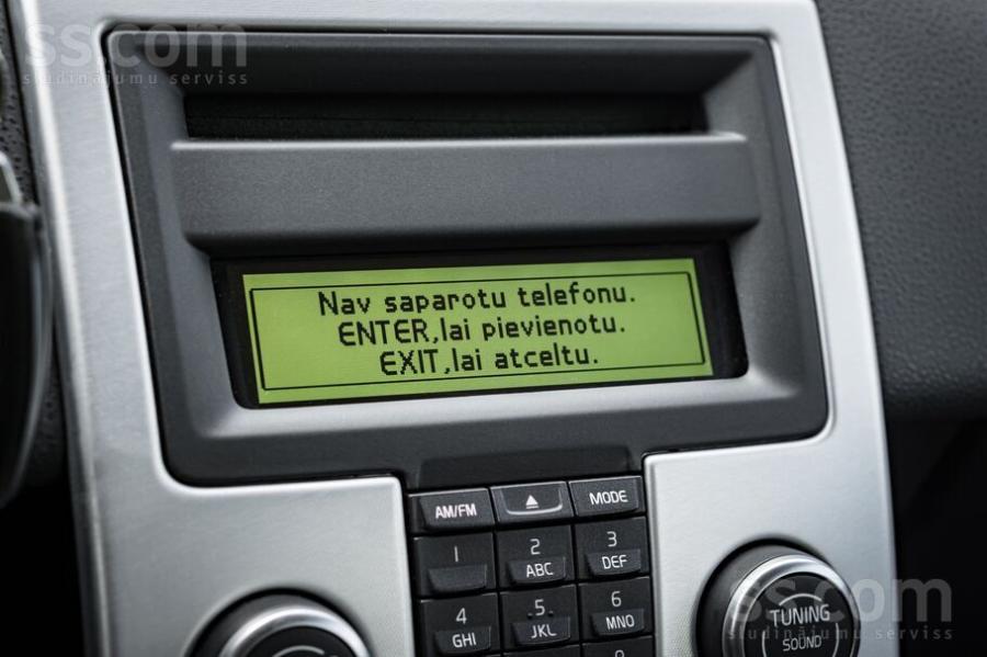 Серый Вольво В50 2010 в Рига, объемом двигателя 1.60 л и пробегом 325 тыс. км за 2800 €, фото 25 на AUTOMOTO.COM.LV