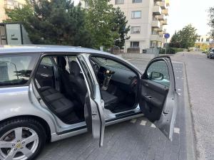 Pelēks Volvo V50 2010 Viļņa, ar dzinēja tilpumu 2.00 L un nobraukumu 340 tūkst. km par 2450 €, foto 22 vietnē AUTOMOTO.COM.LV