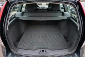 Pelēks Volvo V50 2010 Liepāja, ar dzinēja tilpumu 1.60 L un nobraukumu 339 tūkst. km par 4250 €, foto 11 vietnē AUTOMOTO.COM.LV