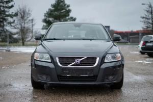 Pelēks Volvo V50 2010 Liepāja, ar dzinēja tilpumu 1.60 L un nobraukumu 339 tūkst. km par 4250 €, foto 7 vietnē AUTOMOTO.COM.LV