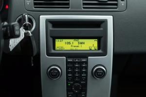 Pelēks Volvo V50 2010 Liepāja, ar dzinēja tilpumu 1.60 L un nobraukumu 339 tūkst. km par 4250 €, foto 20 vietnē AUTOMOTO.COM.LV