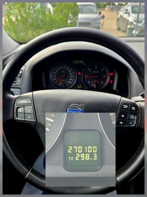Pelēks Volvo V50 2010 Šauļi, ar dzinēja tilpumu 1.56 L un nobraukumu 270 tūkst. km par 3650 €, foto 30 vietnē AUTOMOTO.COM.LV