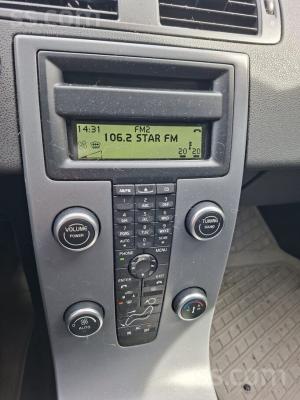 Pelēks Volvo V50 2010 Rīga, ar dzinēja tilpumu 2.00 L un nobraukumu 255 tūkst. km par 3900 €, foto 10 vietnē AUTOMOTO.COM.LV