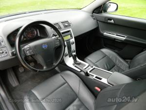 Pelēks Volvo V50 2010 Viljandi, ar dzinēja tilpumu 1.60 L un nobraukumu 242 tūkst. km par 1999 €, foto 13 vietnē AUTOMOTO.COM.LV