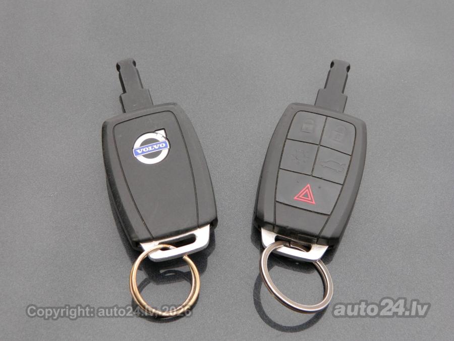 Pelēks Volvo V50 2010 Viljandi, ar dzinēja tilpumu 1.60 L un nobraukumu 242 tūkst. km par 1999 €, foto 18 vietnē AUTOMOTO.COM.LV