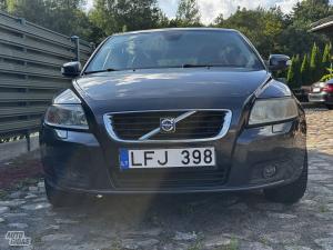 Grey Volvo V50 2010 in Panevezys, with an engine capacity of 2.00 L and mileage of 347 thousand km for 2300 €, photo 8 on AUTOMOTO.COM.LV