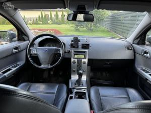 Grey Volvo V50 2010 in Panevezys, with an engine capacity of 2.00 L and mileage of 347 thousand km for 2300 €, photo 13 on AUTOMOTO.COM.LV