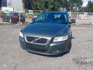 Grey Volvo V50 2010 in Alytus, with an engine capacity of 1.56 L and mileage of 285 thousand km for 2700 €, photo  on AUTOMOTO.COM.LV