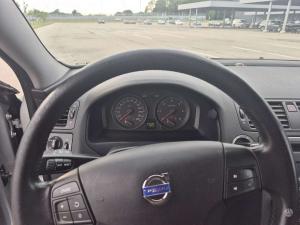 Pelēks Volvo V50 2010 Šauļi, ar dzinēja tilpumu 1.56 L un nobraukumu 299 tūkst. km par 2100 €, foto 15 vietnē AUTOMOTO.COM.LV