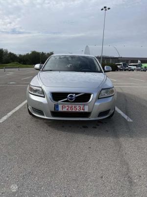 Grey Volvo V50 2010 in Siauliai, with an engine capacity of 1.56 L and mileage of 333 thousand km for 3450 €, photo  on AUTOMOTO.COM.LV
